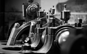 4 Effective LinkedIn Strategies to Master B2B Marketing